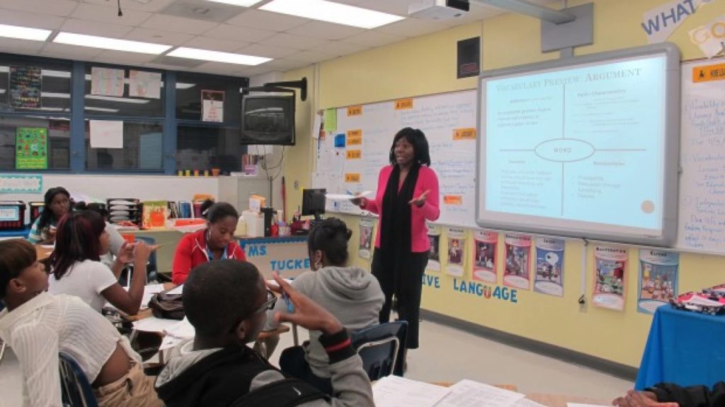 Miami Dade College expands high school ‘teaching academies’ to address ...
