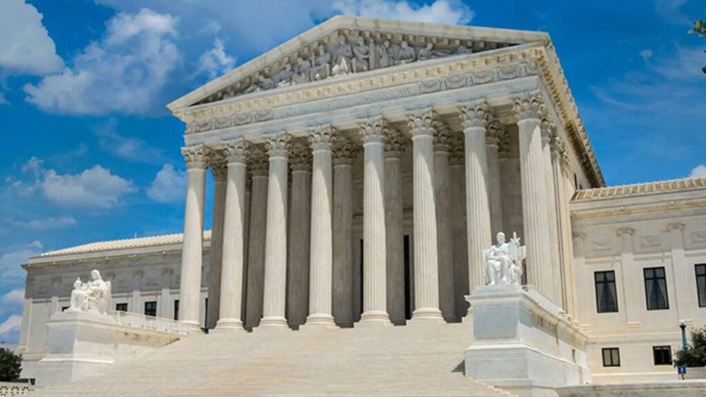 U.S. Supreme Court won’t hear football loudspeaker prayer lawsuit ...